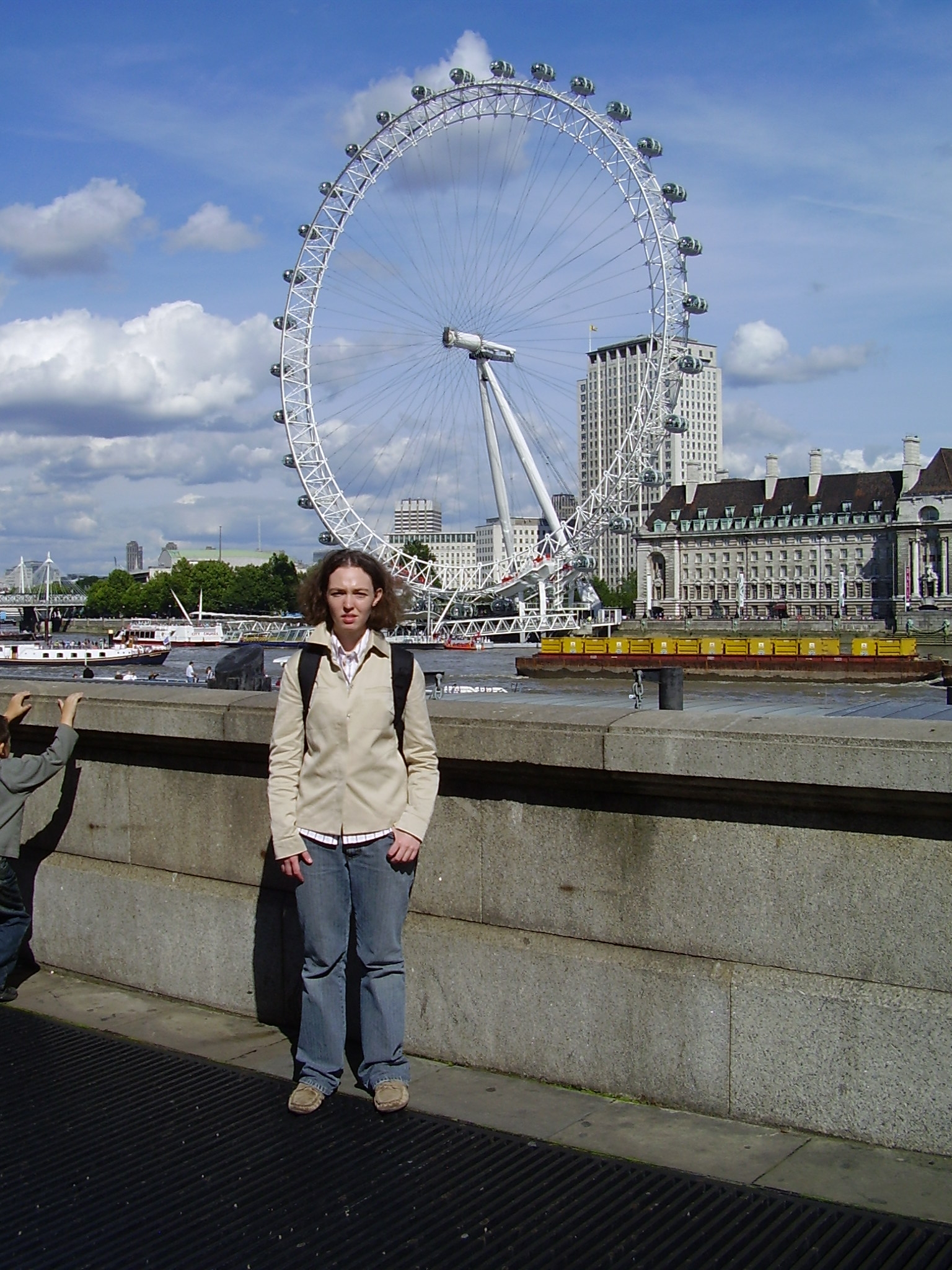 About us – DJ ASTRID